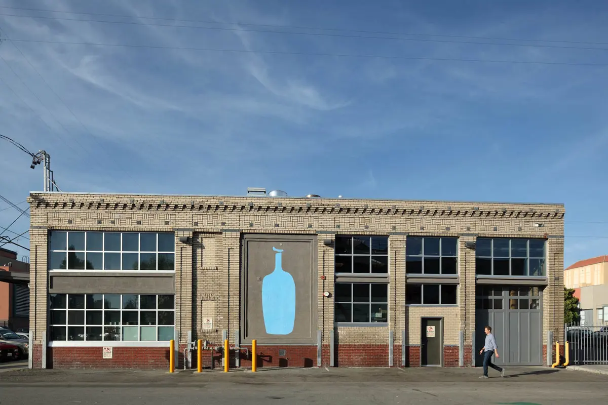 Blue Bottle Coffee蓝瓶咖啡logo设计含义及咖啡品牌设计理念-诗宸标志设计