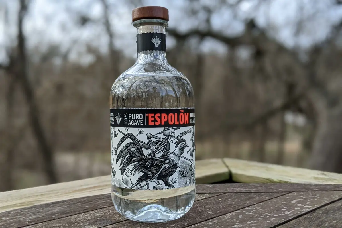 Espolòn标志设计含义及龙舌兰品牌设计理念-诗宸标志设计