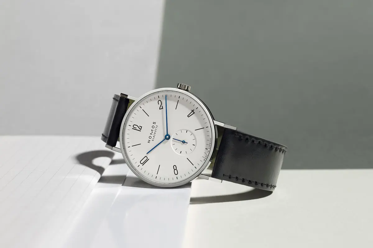 Nomos诺莫斯标志设计含义及手表品牌设计理念-诗宸标志设计